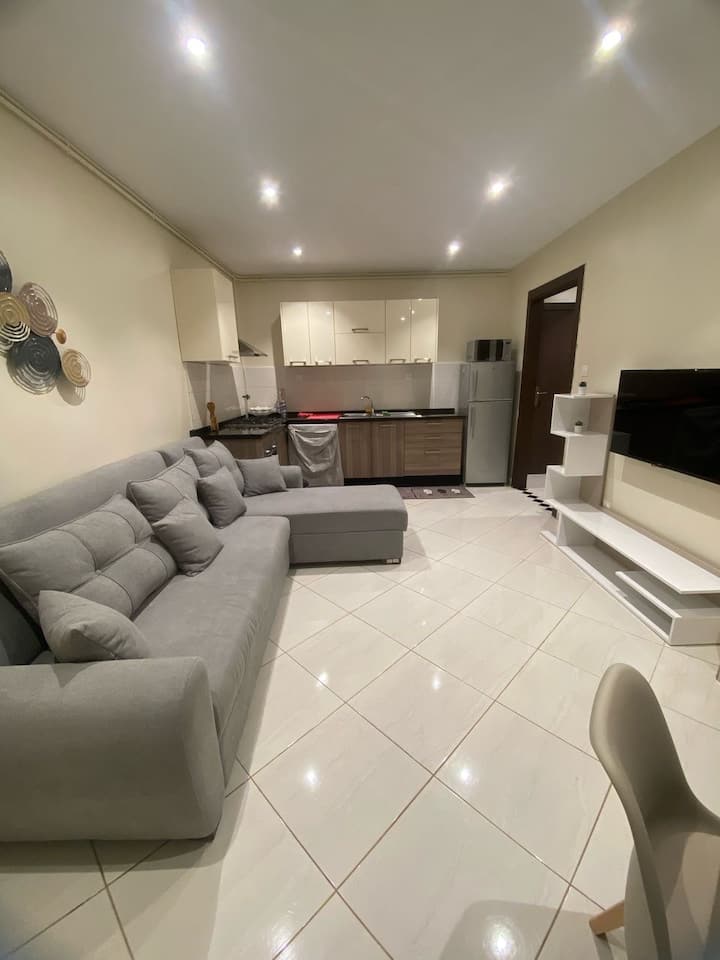 Appartement F2 Résidence; Akid Lotfi, Oran Centre. - Oran, Algerie