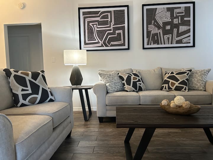 Work And Relax In One Place. - Fort Myers, FL