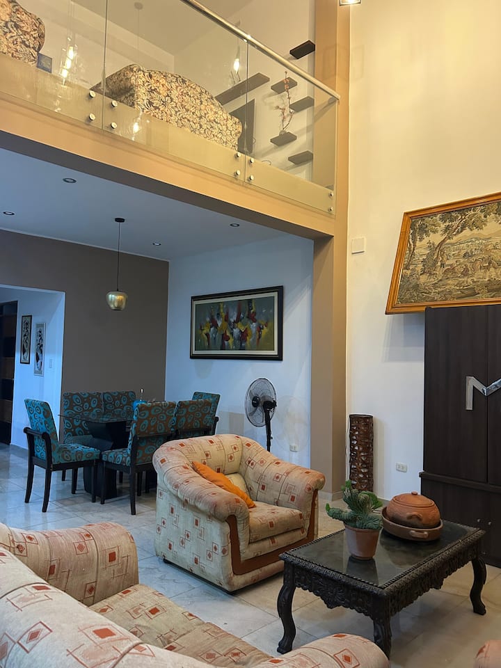 Alojamiento A Unos Pasos De Huacachina, Ica - Ica