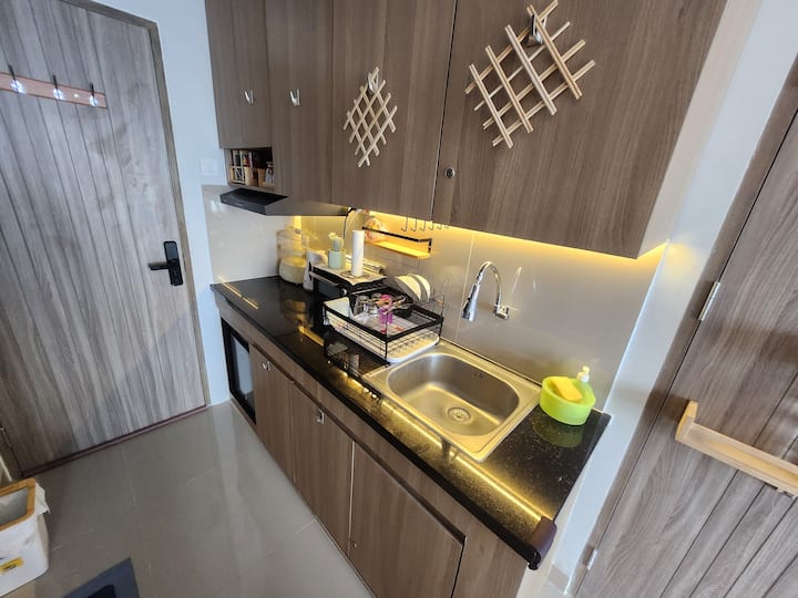 Fluffyroom Ocean View Thebay Apartment
By Dekayana - Bandar Lampung