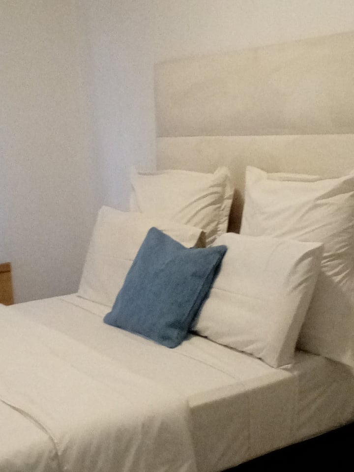 De Luxe 1 Bedroom Apartment - Midrand