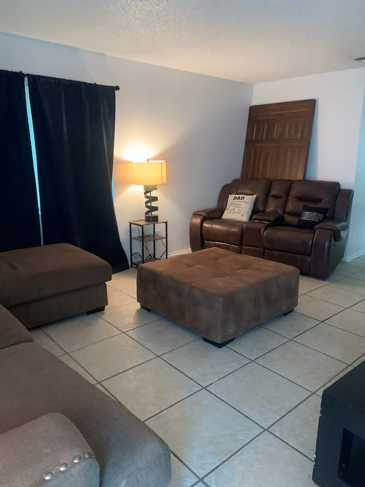 2 Bedroom Townhouse, King Beds! - Sunrise, FL