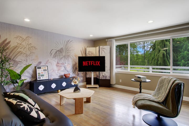 Large Modern Seattle Home, Perfect For Groups - Seattle, WA