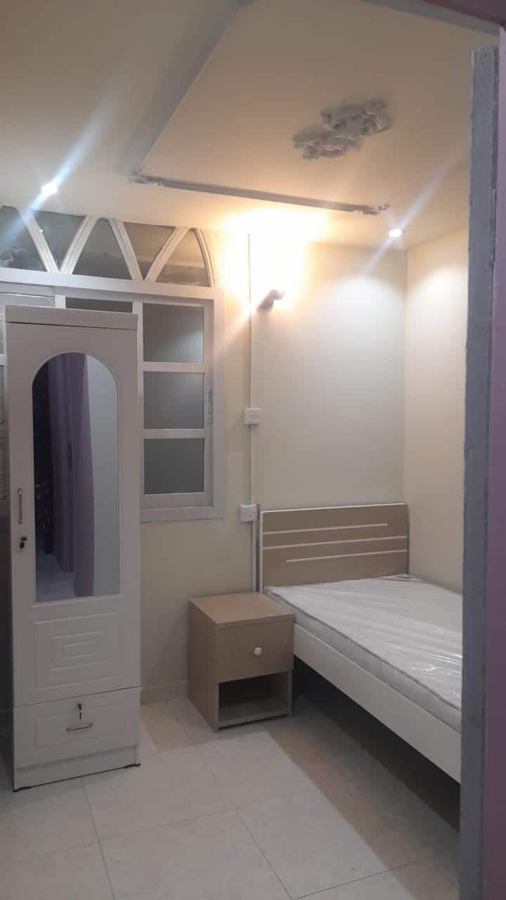 جنب صيدلية هيلث ميديكال - Ras al Khaimah