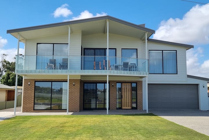 Riverside Views Goolwa - Hindmarsh Island