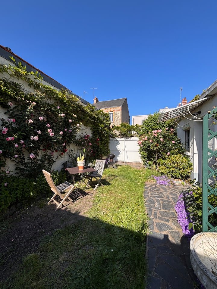 Studio Cosy Avec Jardin - Tours