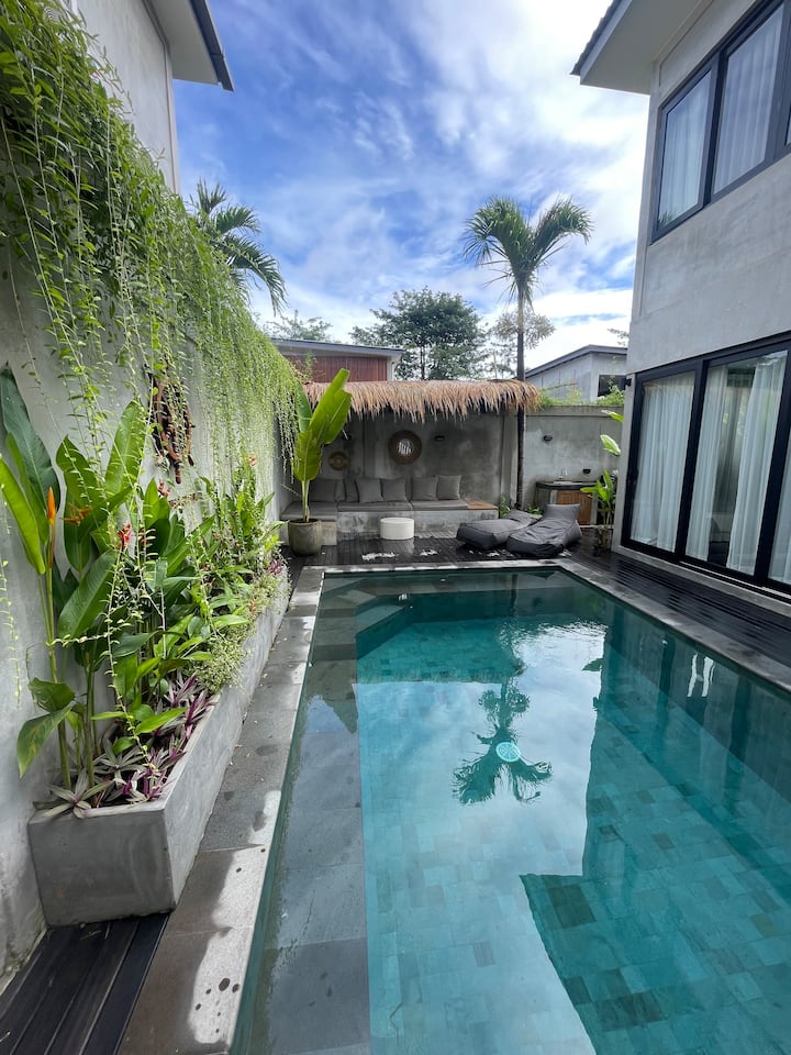 Casa Malayka - 3 Br Villa- Private Pool - Uluwatu - Uluwatu