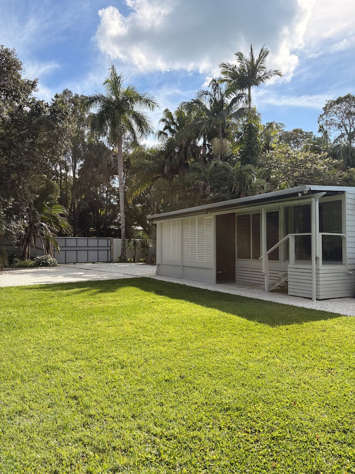 3 Bedroom Beach Cottage - South Golden Beach