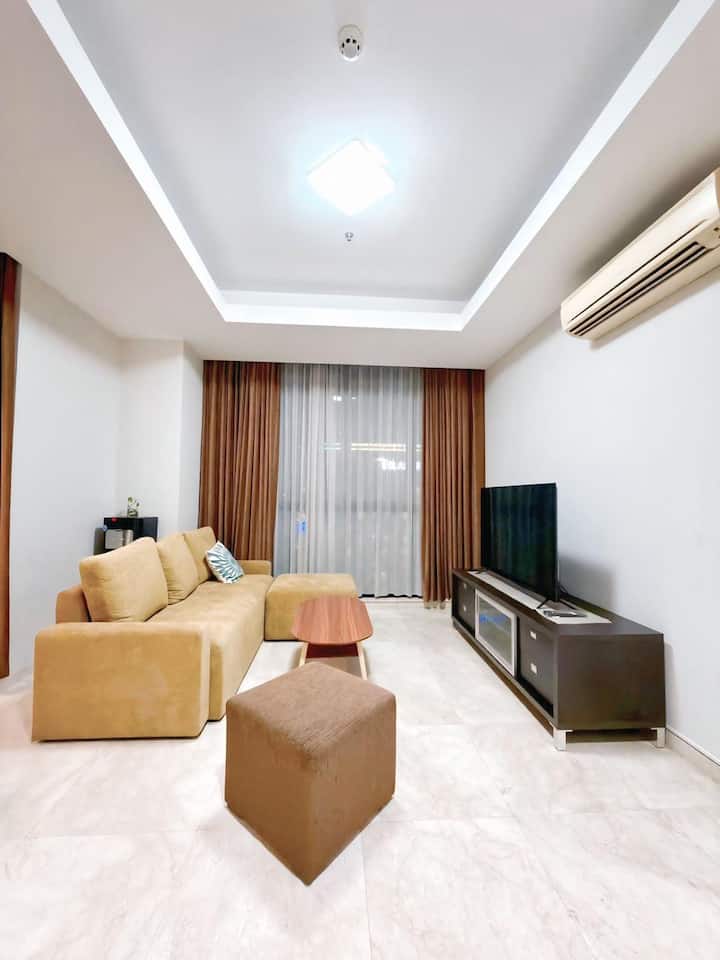 Bright Stay In Ideal Spot J-town - Jakarta