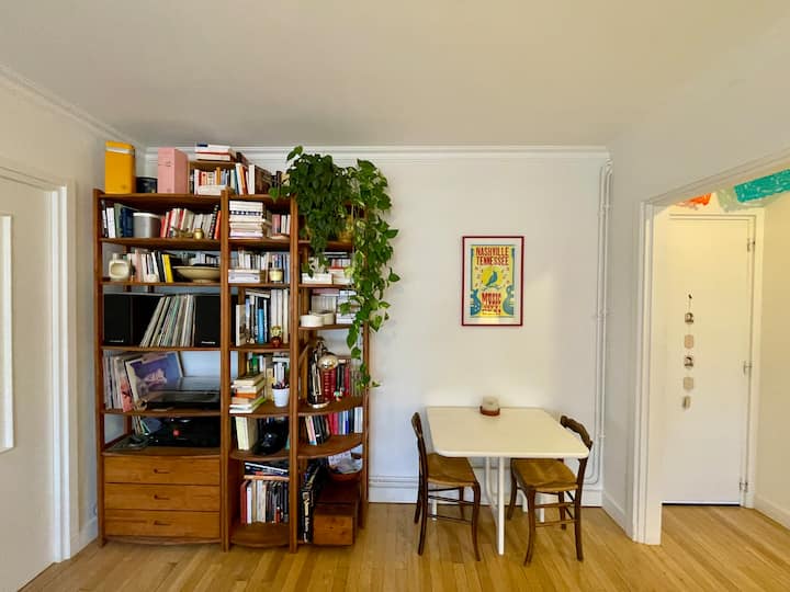 Montmartre Apartment - Paris