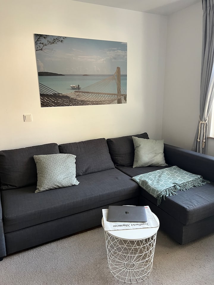 Ruhige & Stadtnahe 2 Zi. Eg Wohnung Mit Terrasse - Heddesheim