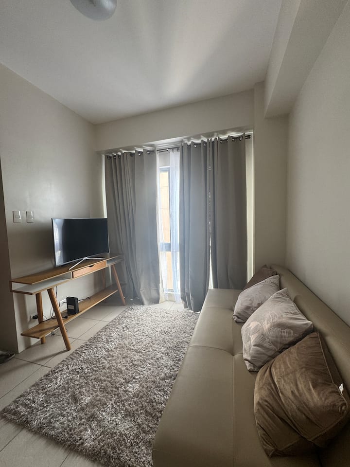 East Bay Residences Condo Unit In Muntinlupa - Muntinlupa