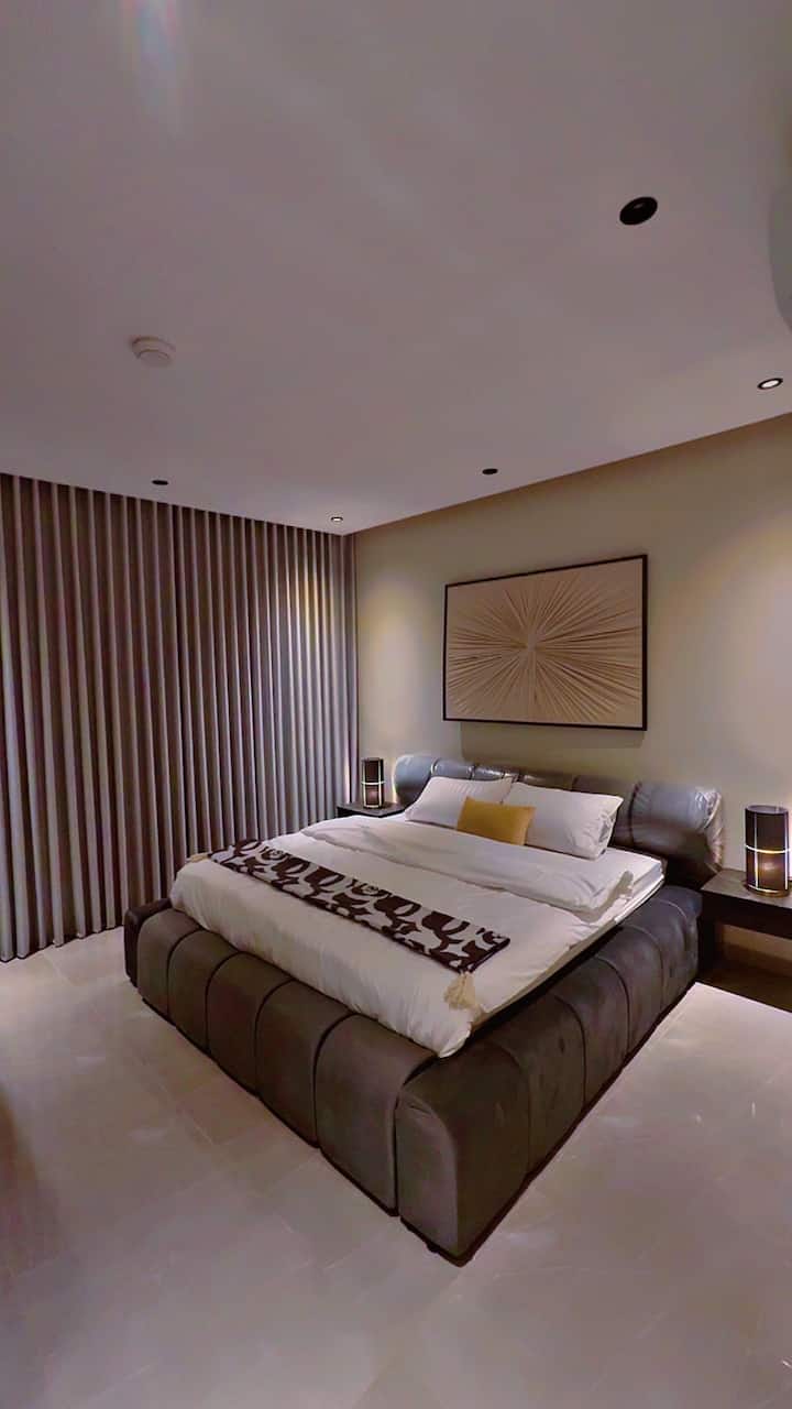 سويت سينما في سلطانة - Medina