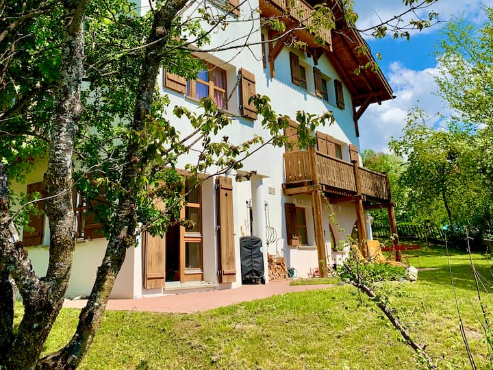 Ferienwohnung Mit Sonnenterrasse - Falera