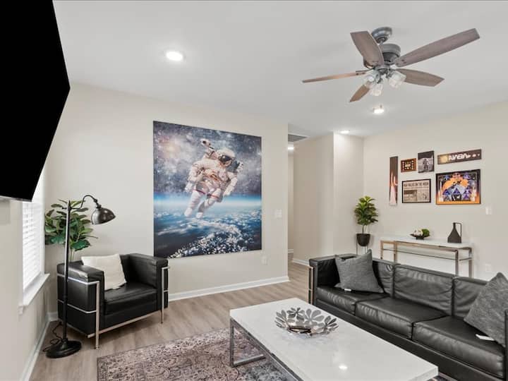 Cntrl Location/orion Amphitheater/redstone Arsenal - Huntsville, AL