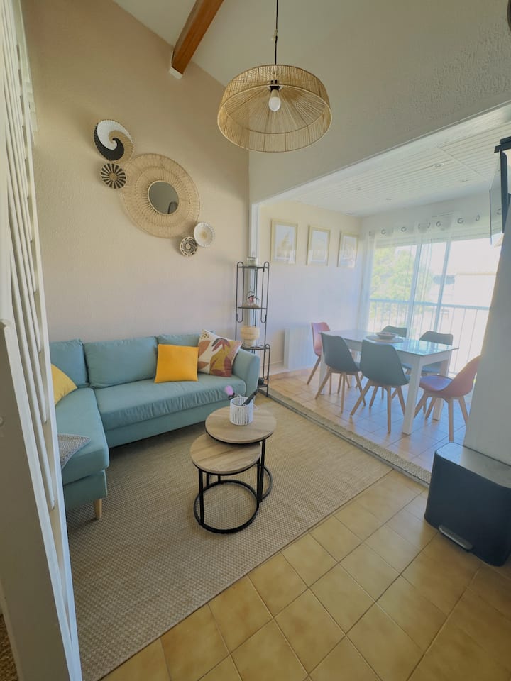 Appart 6/8 Pers Bord De Mer +Parking Privé+ Wifi - Agde