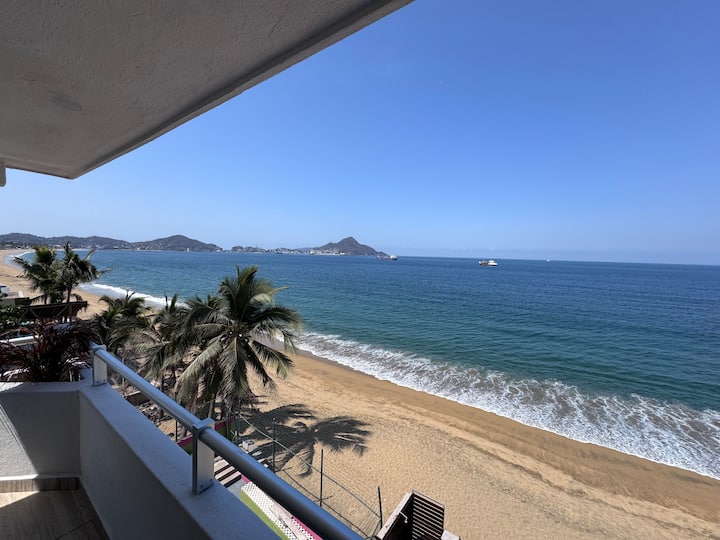 Depa Vista Inmejorable, Alberca Pie De Playa - Manzanillo
