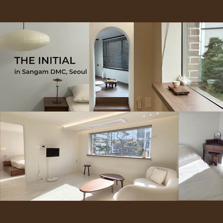 1,2월 할인/더 이니셜 3층/dmc역 도보 5분/홍대 1정거장/인천공항 직행/짐보관/주차 - Seoul