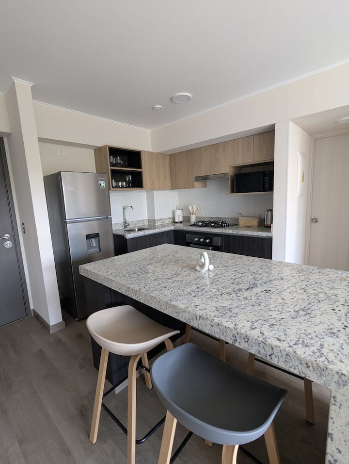 Apartamento Nuevo En Miraflores - Lima