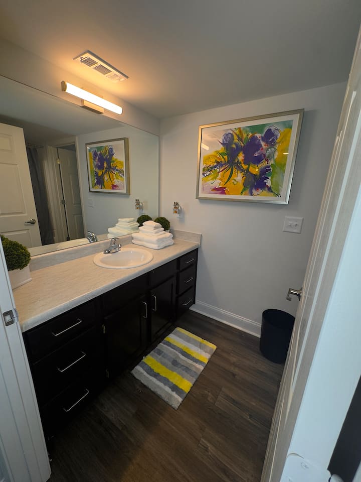 Oasis Retreat By Mercedes Benz|free Park - Atlanta, GA