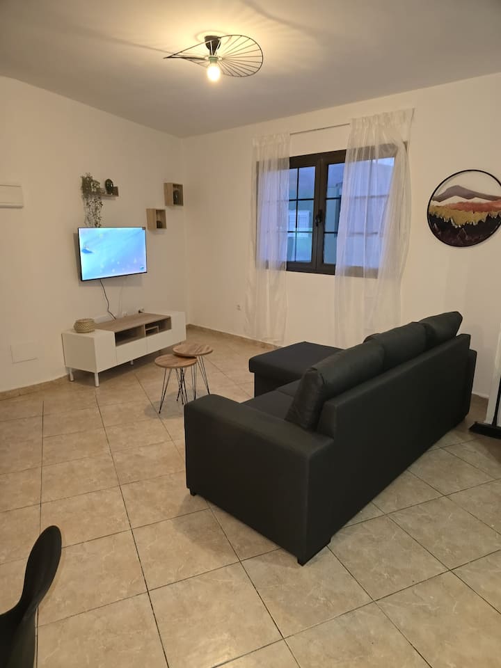 Casa Maday
Propietario - El Cotillo