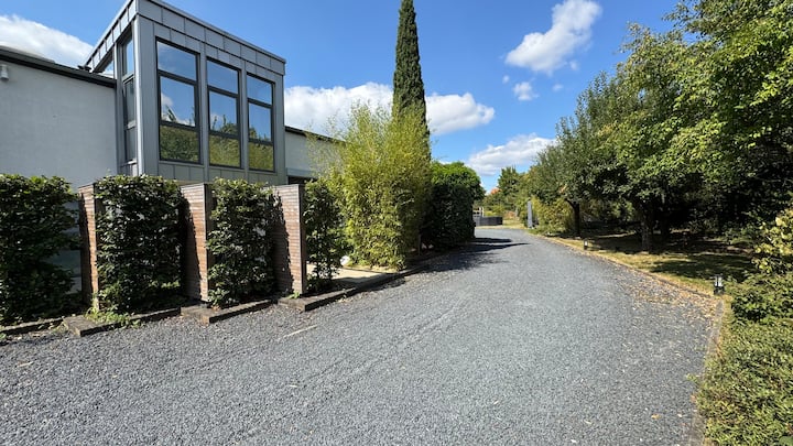 Exclusive Architect House: Pool & Private Driveway - Mönchengladbach