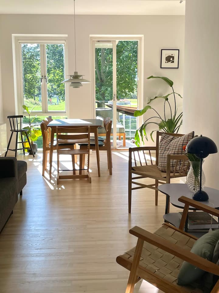 Bright Family Friendly Place With Park View - Copenhague