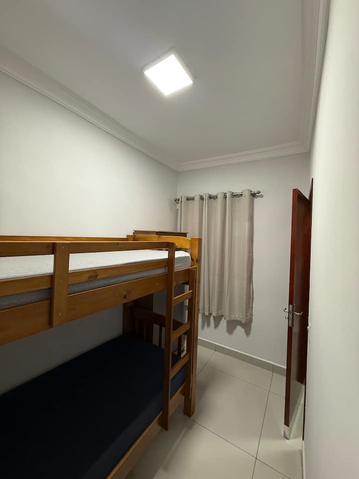 Casa Para 7 Pessoas
15 Minutos Ao Trevo Do Daia - Anápolis