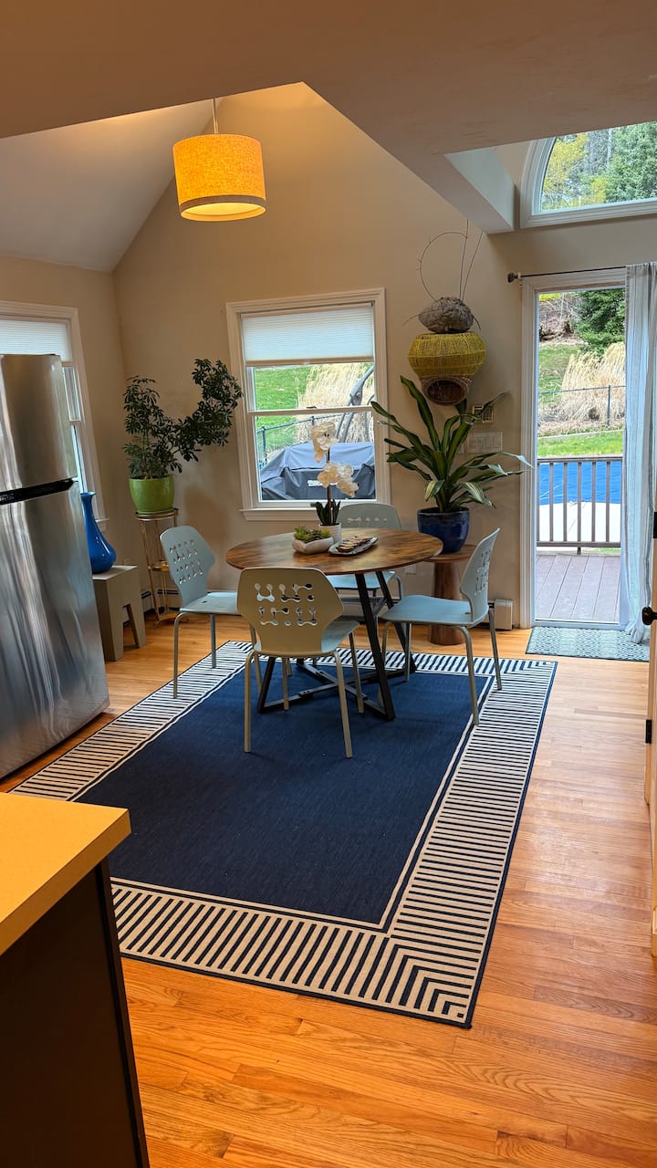 The World Is Your Oyster -Full Suite No Extra Fees - Cape Cod, MA