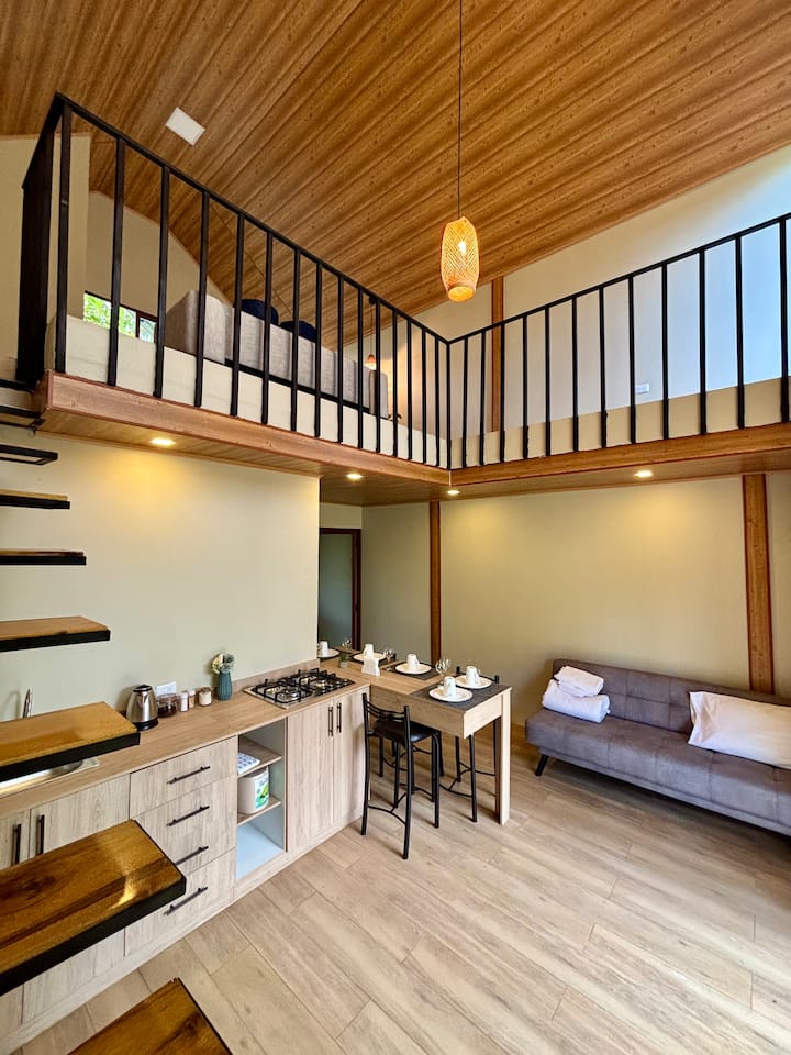 Killa Glamping - Casa Con Jacuzzi Y Piscina - Puyo