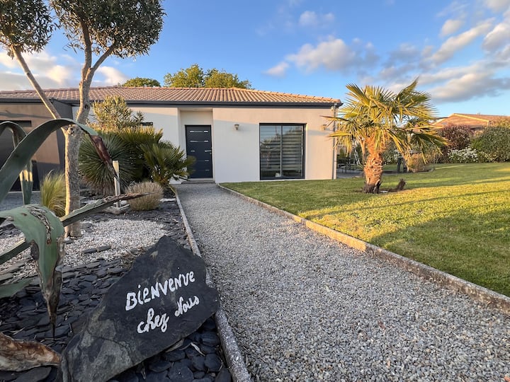 Grande Maison Tout Confort,1 Chambre - Paimbœuf