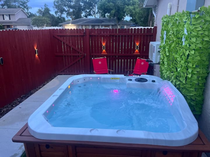 Blue Sky Loft - Tampa