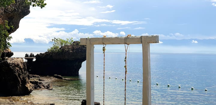 Cozy Seaside Airconditioned Room - Island Garden City of Samal