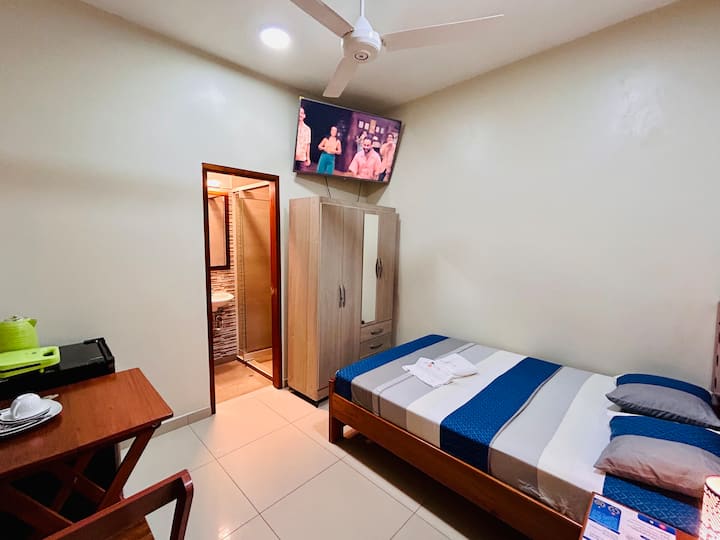 Habitación Céntrica En Iquitos - Casa Alemi 2 - Iquitos