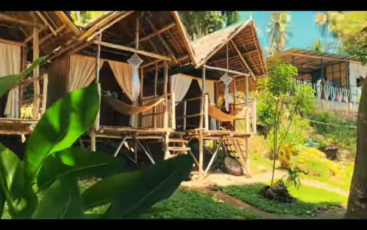 Bali Hut Semi Open Cottage - Island Garden City of Samal