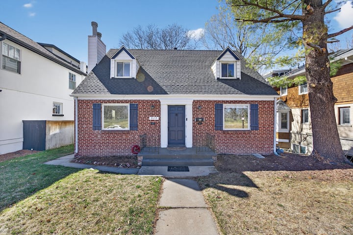 Wash Park Oasis: Stunning Views & Premier Location - Denver