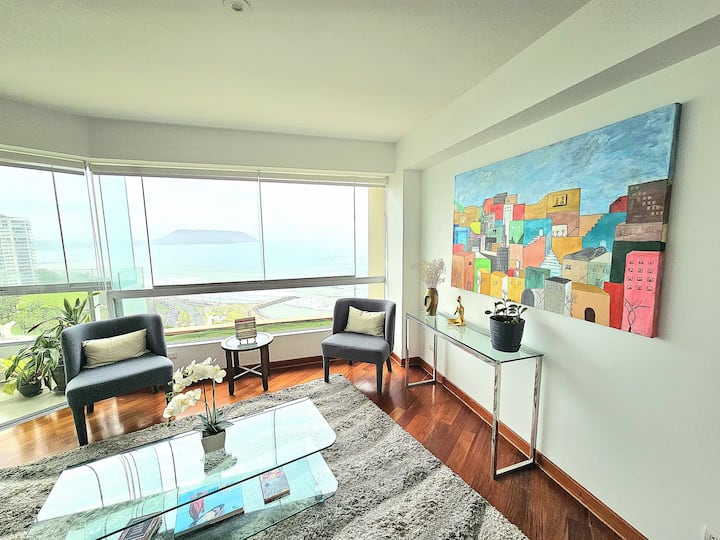 Bella Terraza Con Vista Mar Malecon De Miraflores - Peru