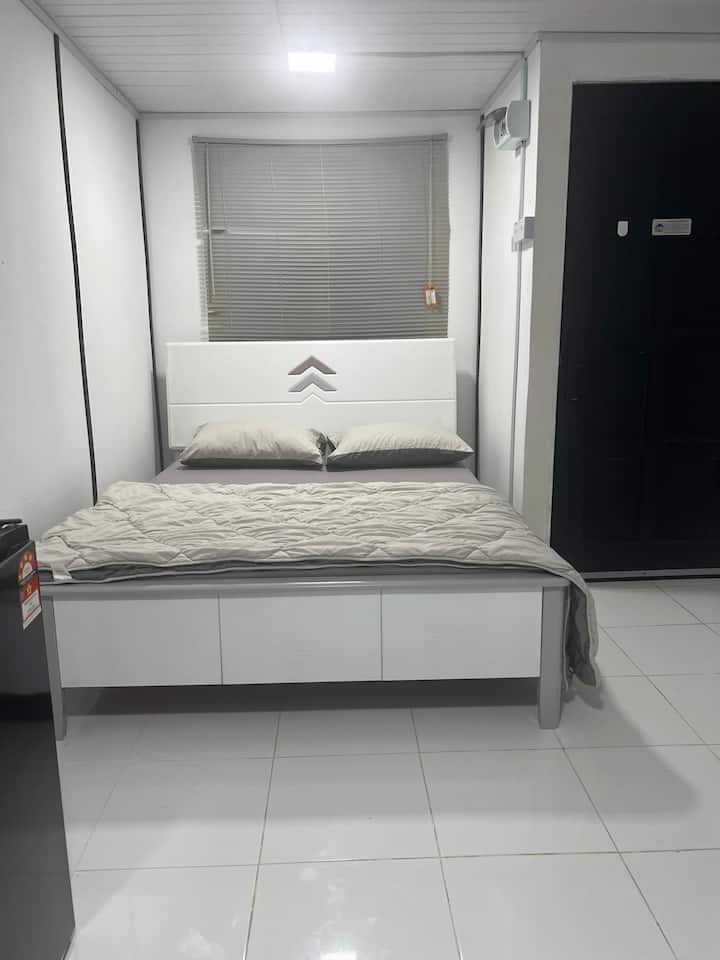 Office Room For Rent - Penang Adası