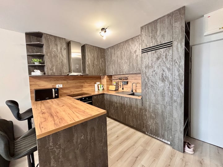 Nový 2izb Byt S Parkovaním Zadarmo. - Bratislava