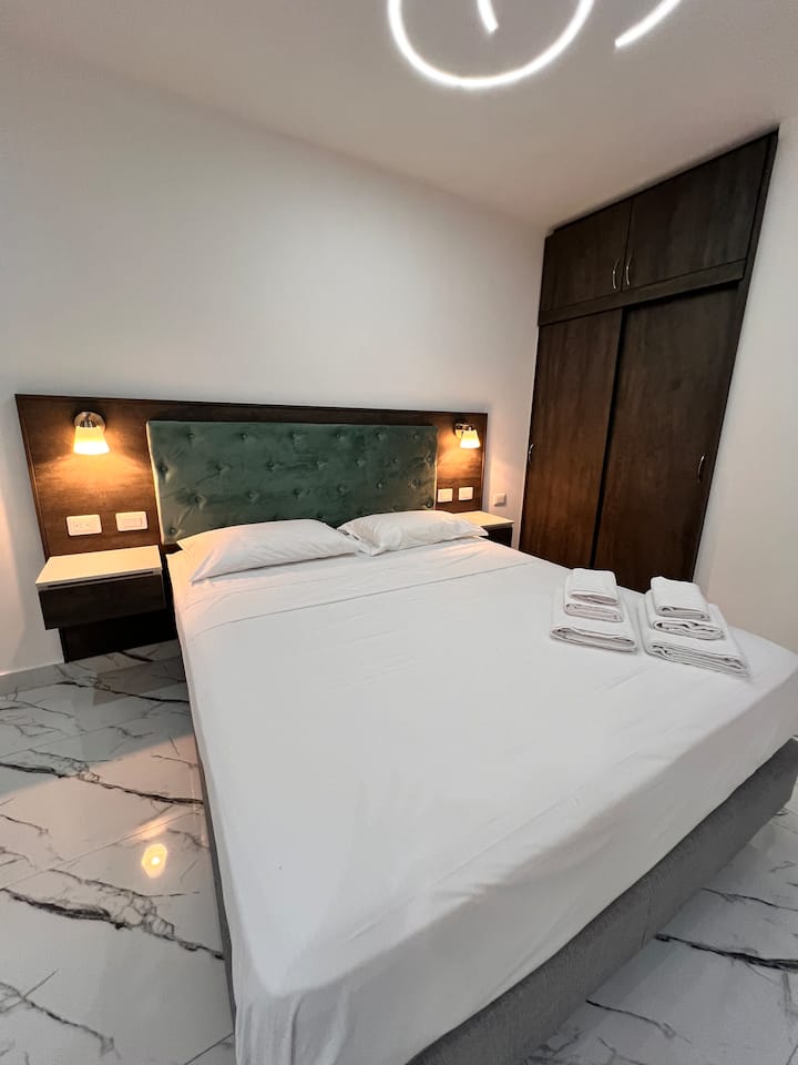Suite ÚNica Con Piscina Garaje Gym Lavanderia-5 - Machala