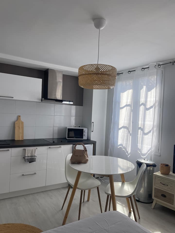 Studio Très Coquet Intra-muros - Avignon
