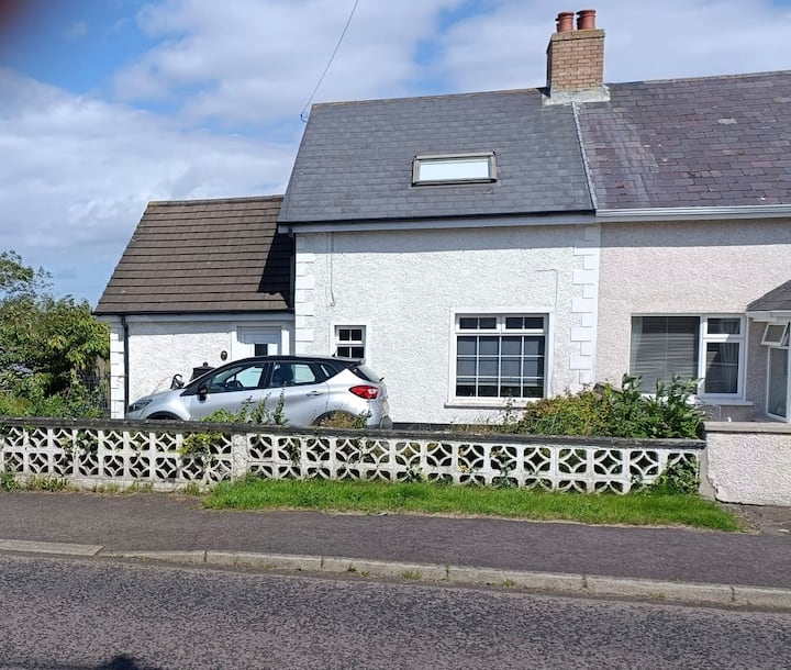 Dunluce Cottage - Portballintrae