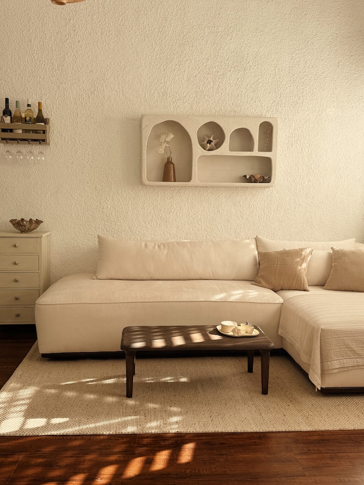 דירת 2 חדרים ומרפסת - Tel Aviv