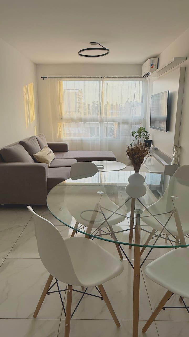 Amplio Departamento En El Centro De Tucumán - San Miguel de Tucumán