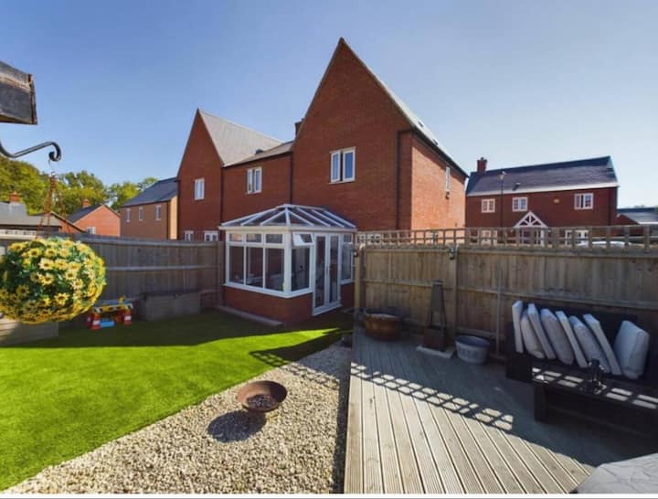 Spare Room In Shared House - Towcester