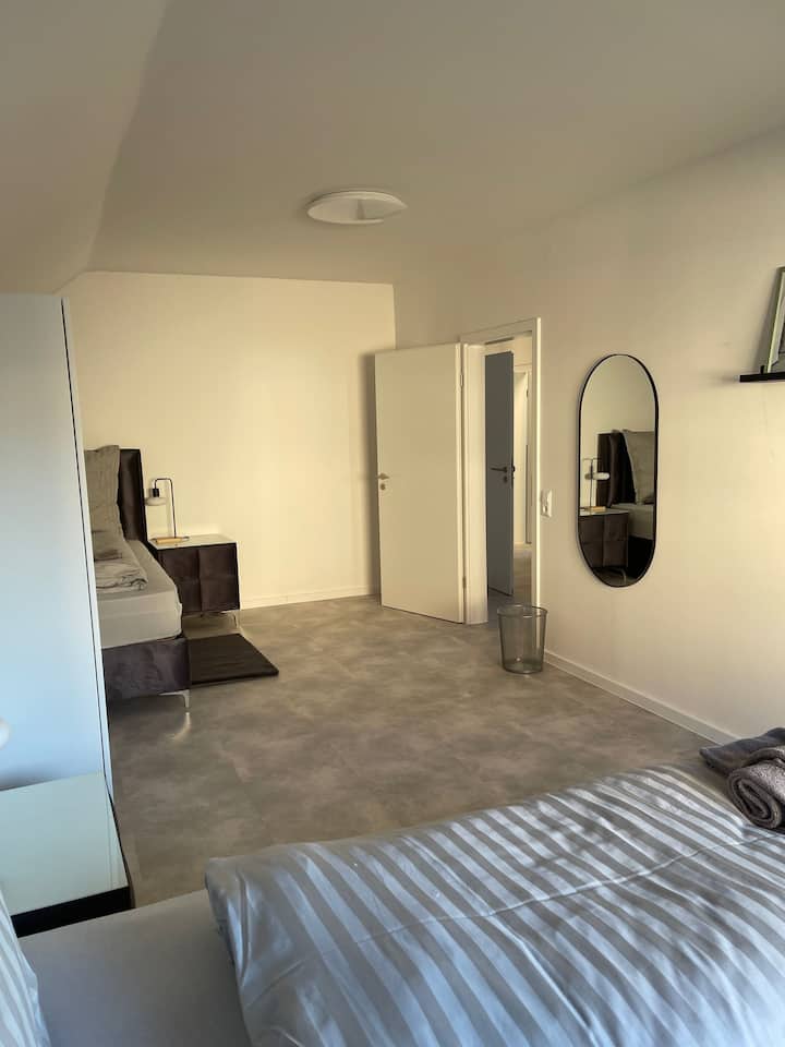 K+s Apartments, Dg 7 Pers. - Kaufungen