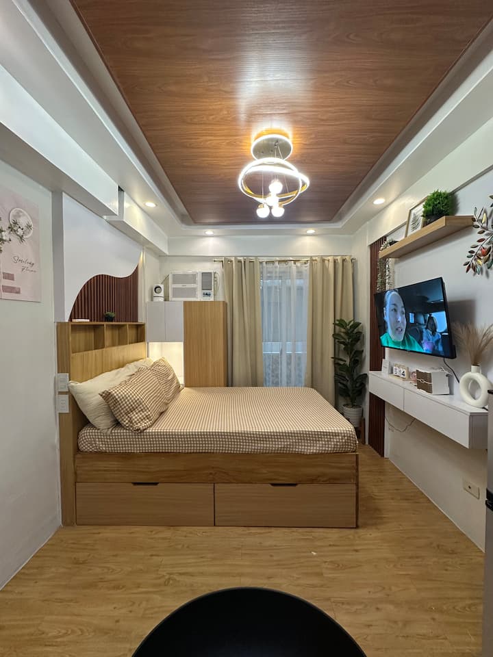 Wooden Studio - Valenzuela