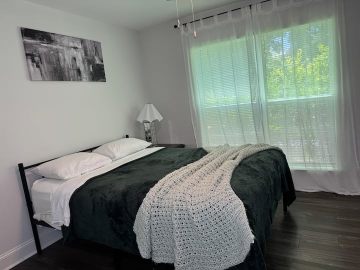 Cozy-oasis 3 Mins From Mercedes Benz|free Park - Atlanta
