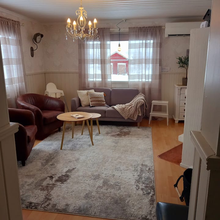 Villa Rantakylä,  Kauniin Tornionjoen Tuntumassa. - Övertorneå
