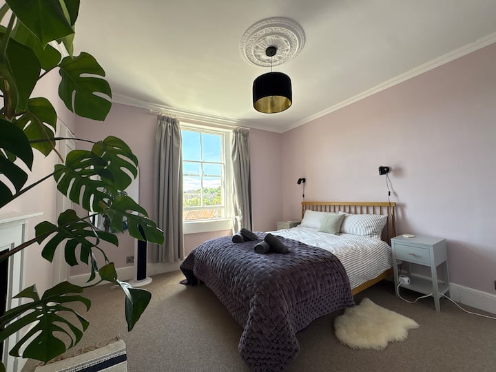 Pretty Flat In Historic Bath - Bath